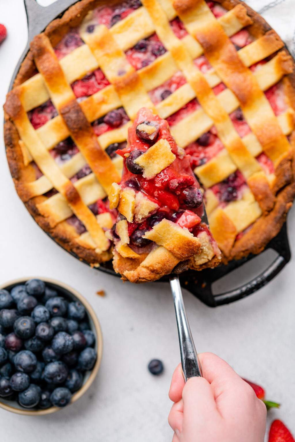 Keto Strawberry Blueberry Pie - A Full Living