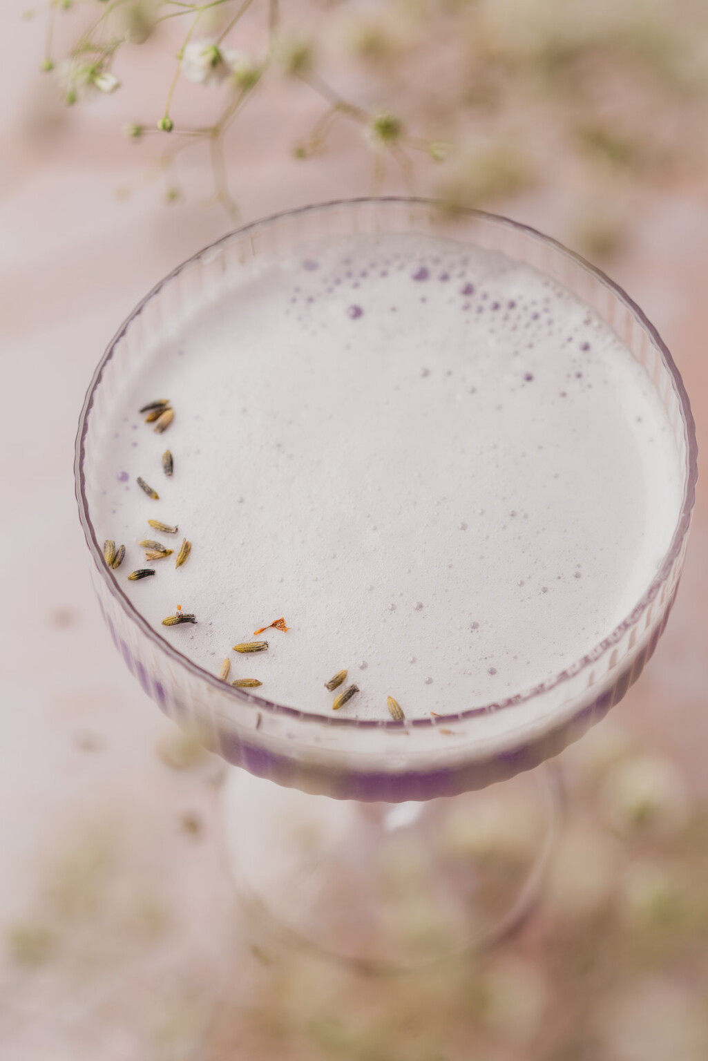 Lavender Gin Cocktail (Gin Fizz) - A Full Living