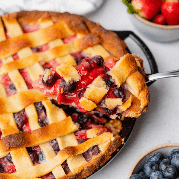 Keto Strawberry Blueberry Pie - A Full Living