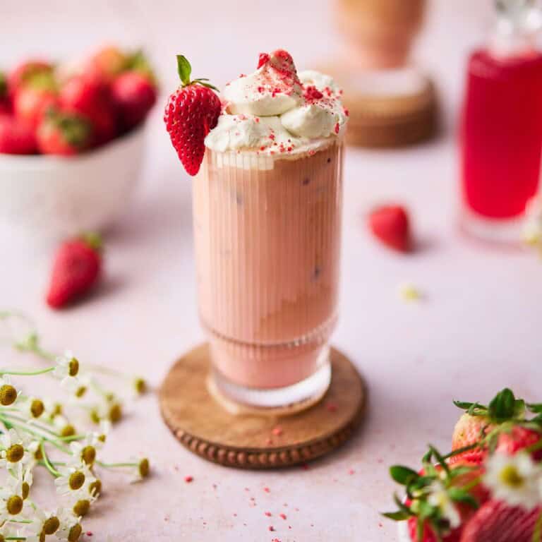 Strawberry Latte Recipe (Starbucks Copycat) - A Full Living